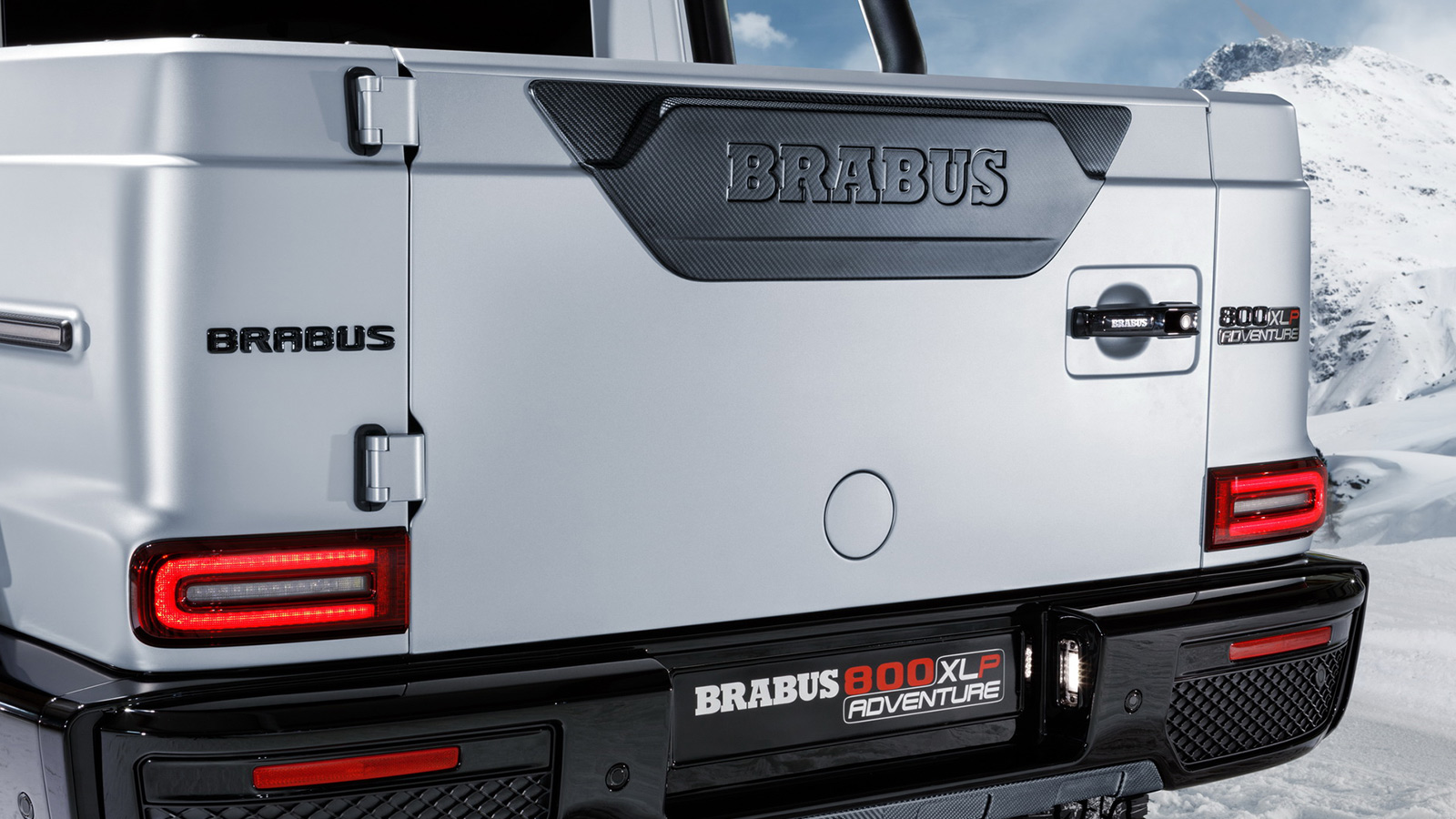 Brabus Unleashes An 800-HP Pickup - IMBOLDN