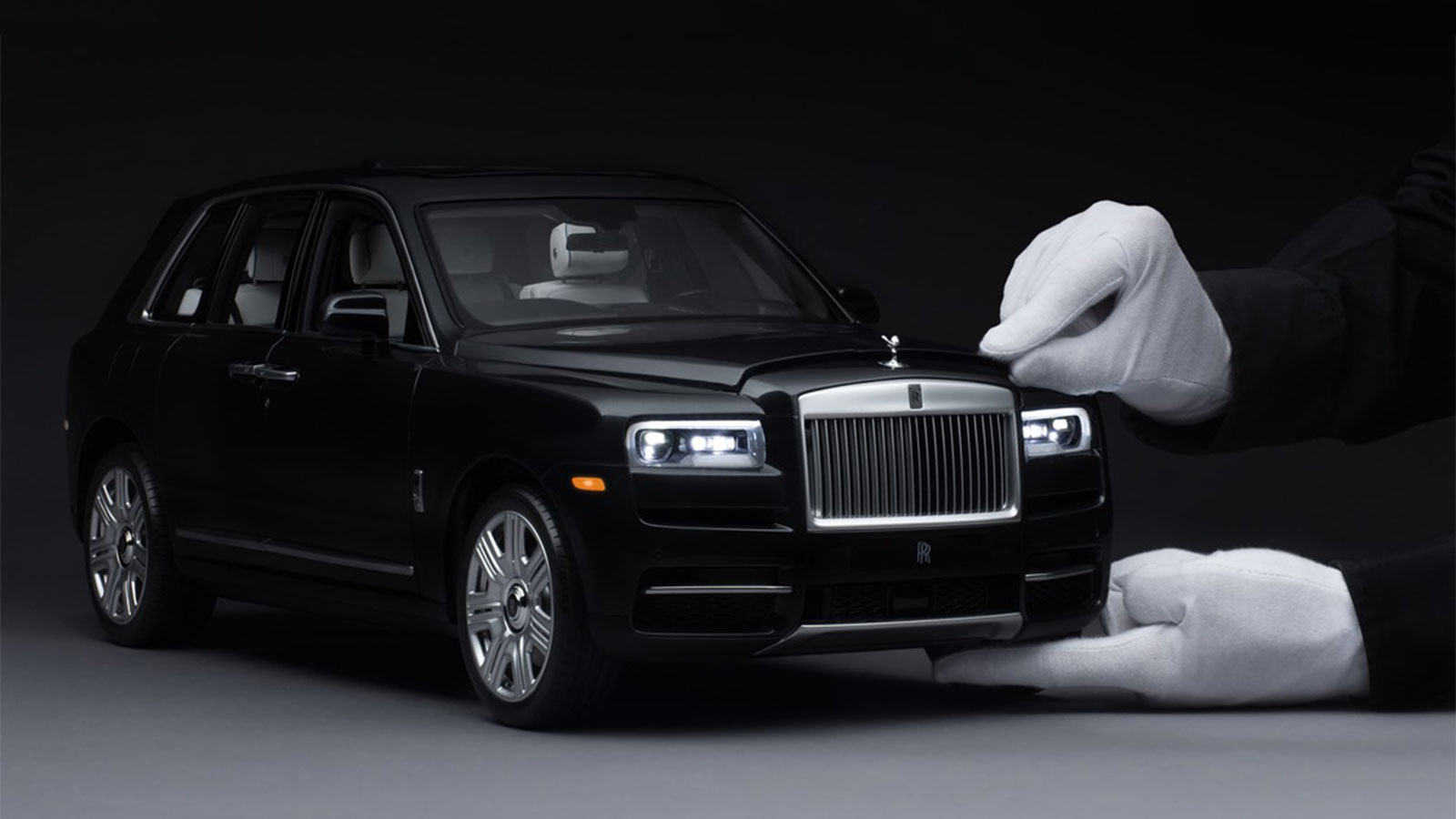 Rolls-Royce Releases An Intricate 1:8 Scale Replica Model Car - IMBOLDN