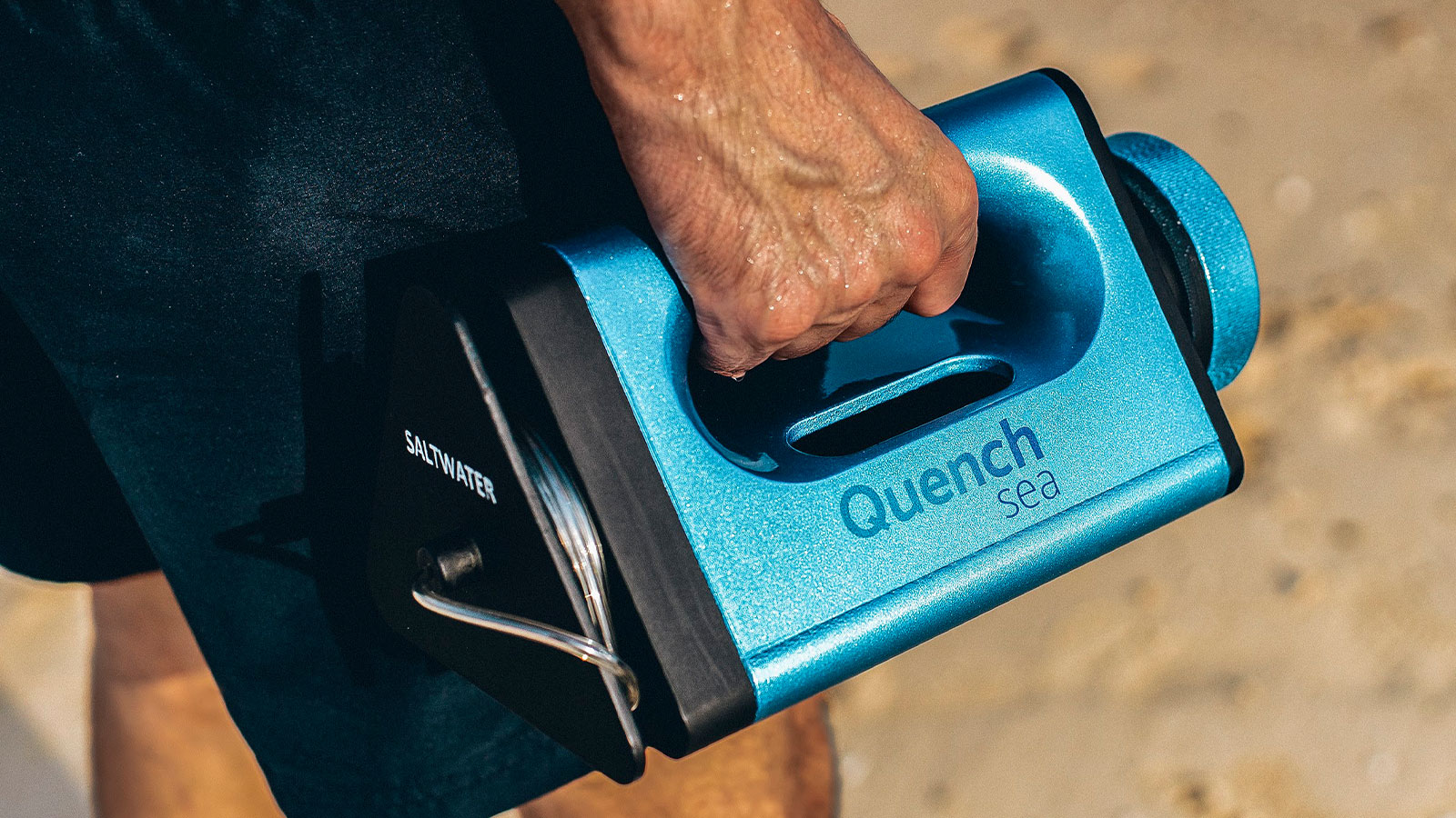 The Handheld QuenchSea Instantly Turns Saltwater Into Drinkable Fresh ...