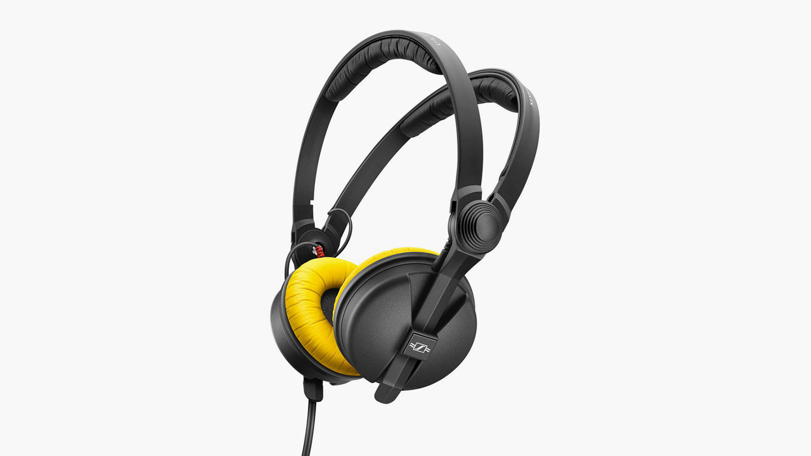 Sennheiser Celebrates 75 Years With A Special On The HD 25 Headphones ...