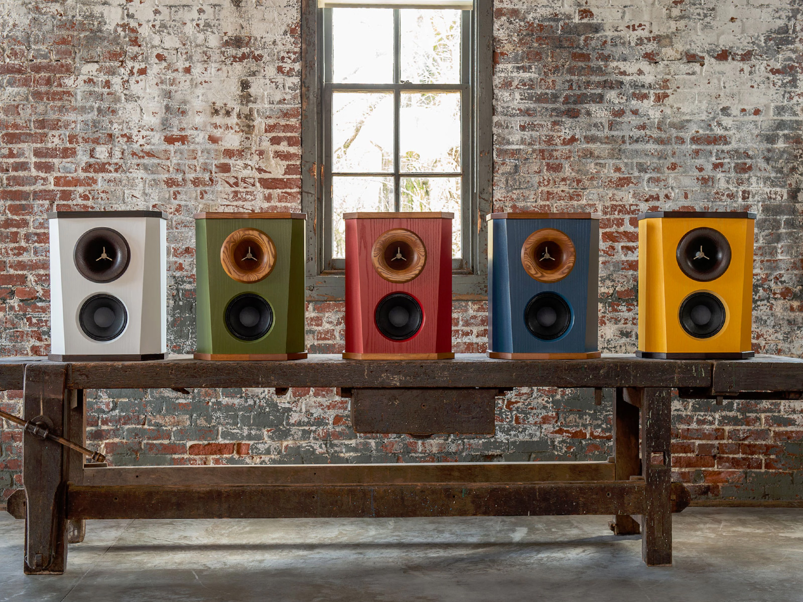 The New Fleetwood Sound Co. Unveils The Stunning DeVille Speaker - IMBOLDN