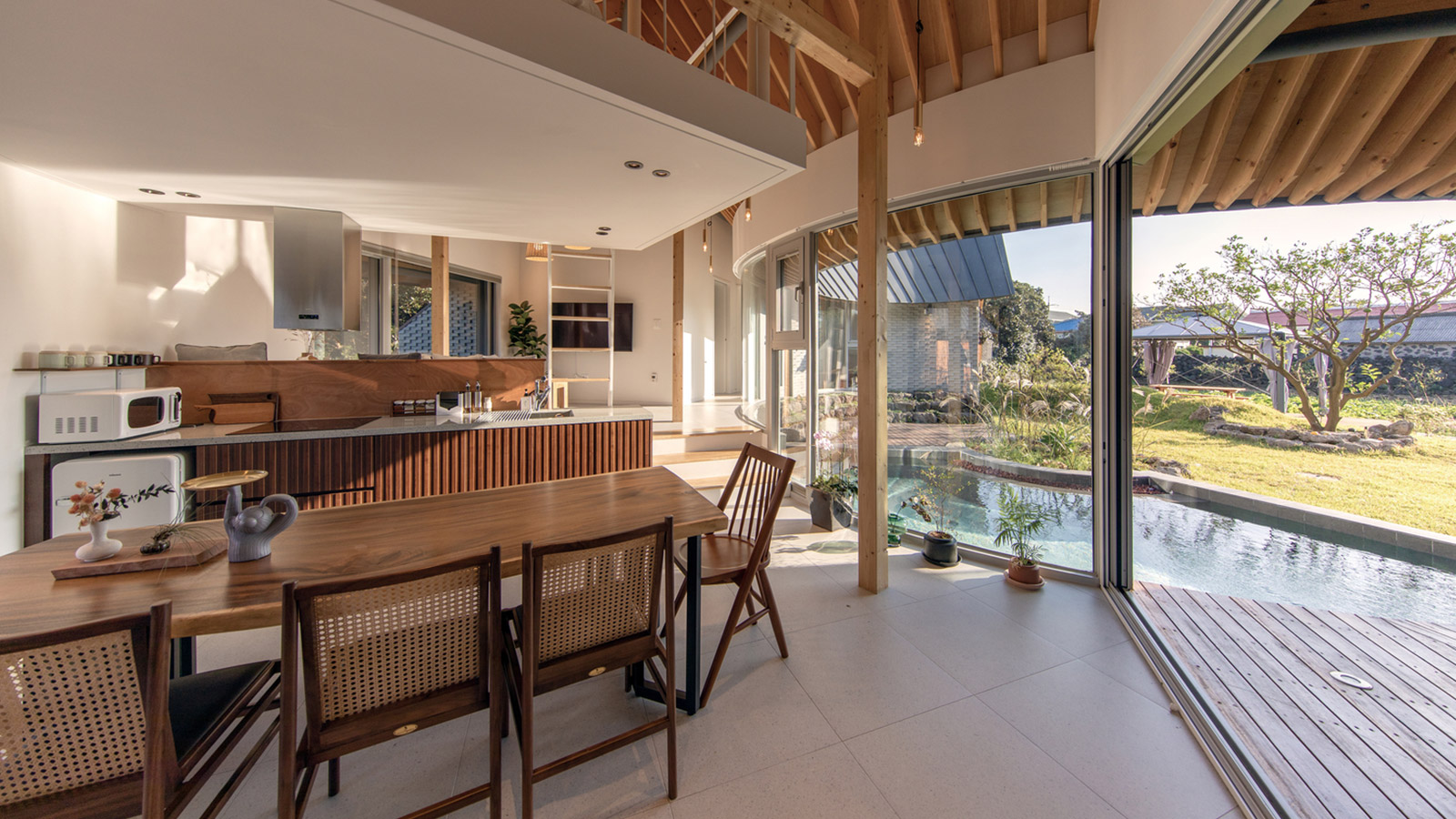 This Jeju Island Home Was Inspired By A Mother’s Embrace - IMBOLDN