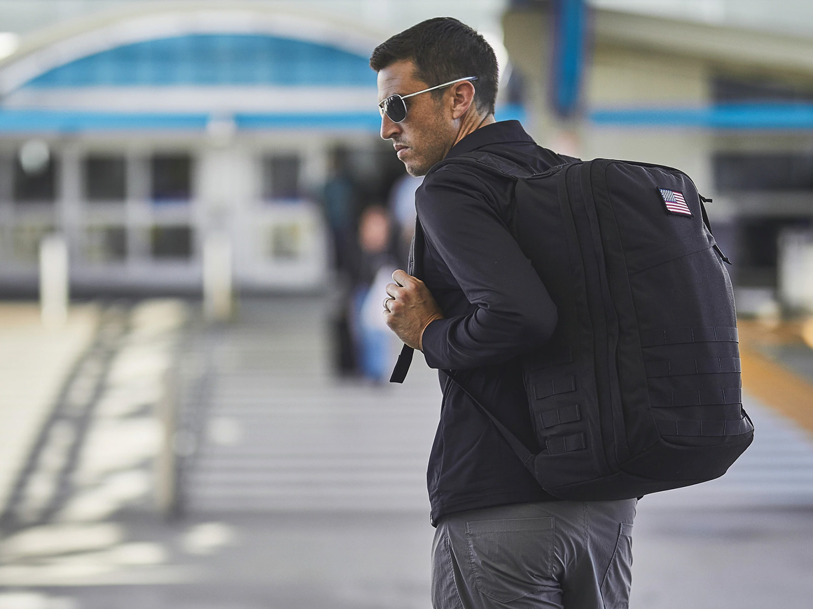 The Military-Grade GORUCK GR2 Has A Bomb-Proof Laptop Compartment - IMBOLDN