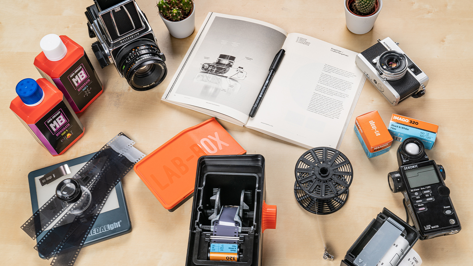 Take The Darkroom With You With The Innovative LAB-BOX - IMBOLDN