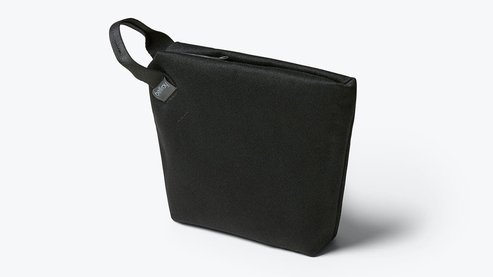 Bellroy’s Flexible Standing Pouch - An Ideal Solution For EDC - IMBOLDN