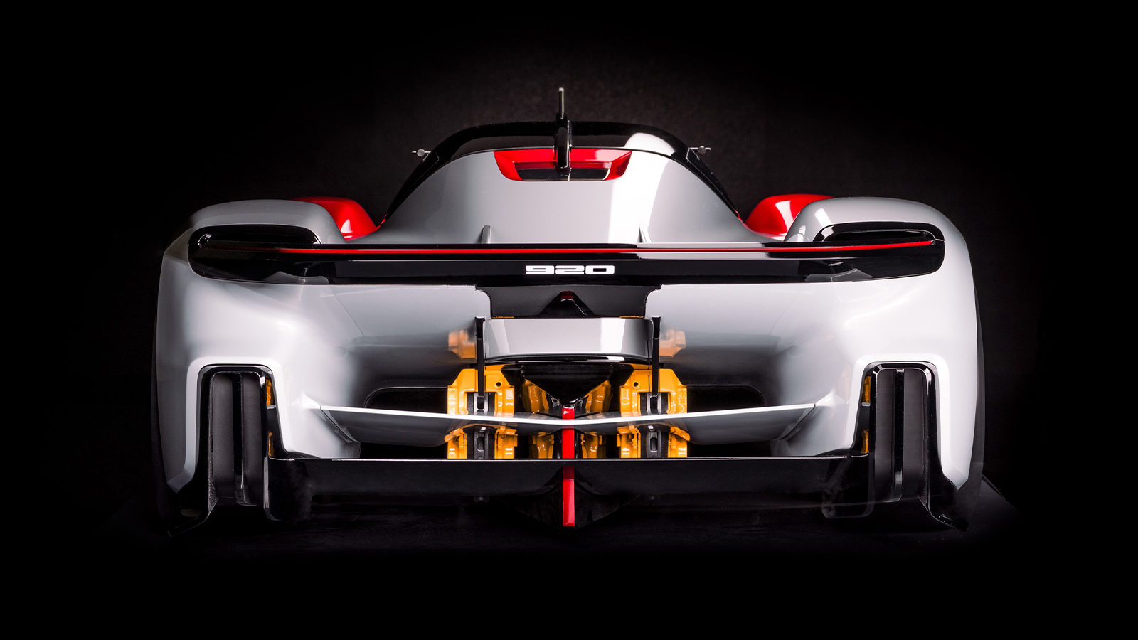 Porsche Vision 920 Embodies The Idea Of A Street-Legal Le Mans Race Car ...