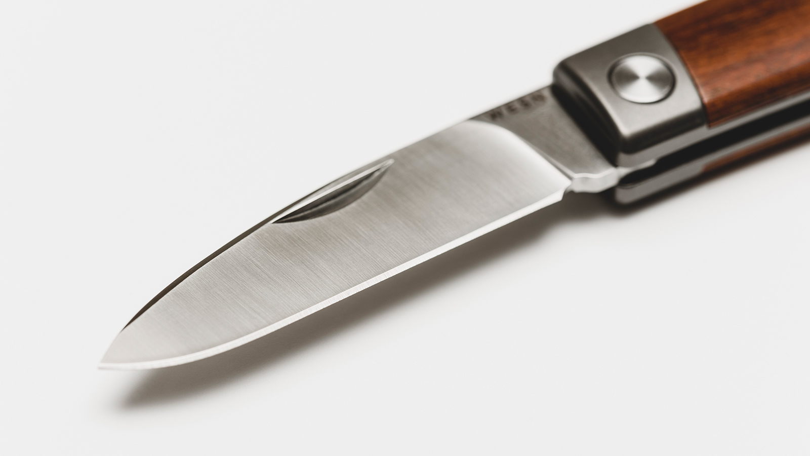 WESN’s Henry - A Pocket Knife For The Generations - IMBOLDN