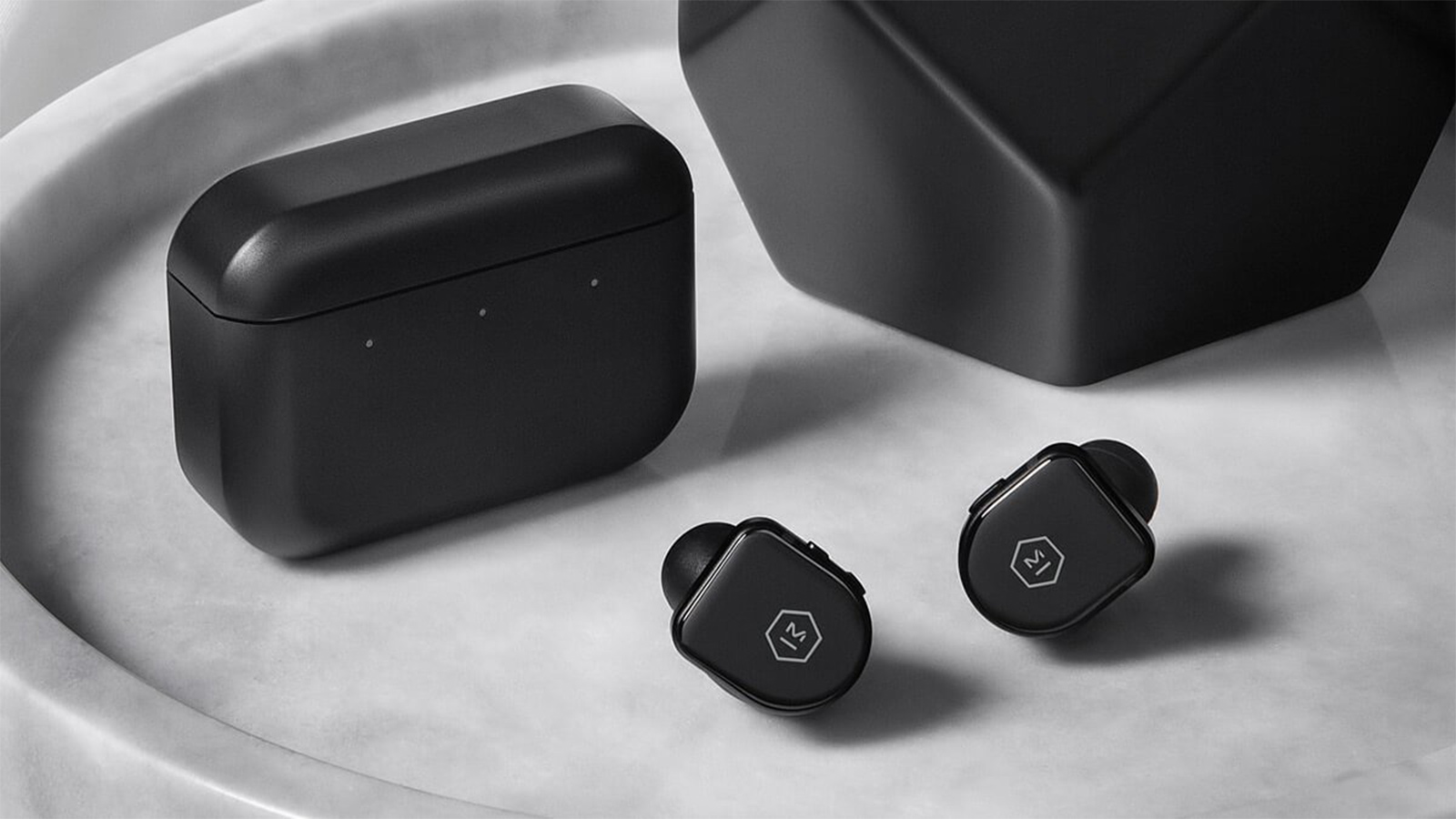 Bringing Next-Level Craftsmanship To Its Earbuds, Master & Dynamic ...