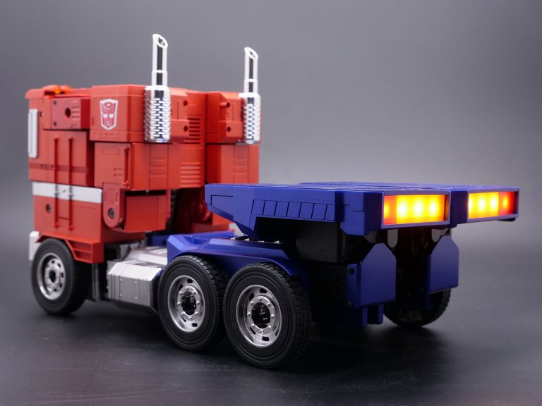 Introducing The Robotic, Self-Transforming Optimus Prime - IMBOLDN