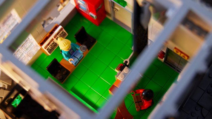 LEGO Set To Release The Tallest Marvel Kit Yet: The Daily Bugle - IMBOLDN