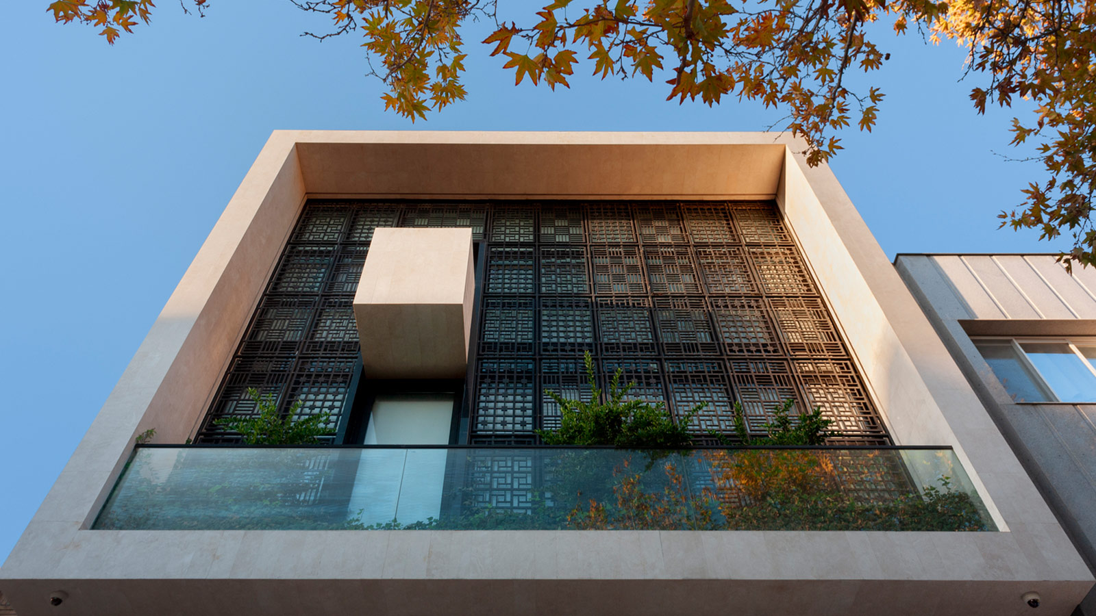 Window House By FARATARH Architectural Studio - IMBOLDN