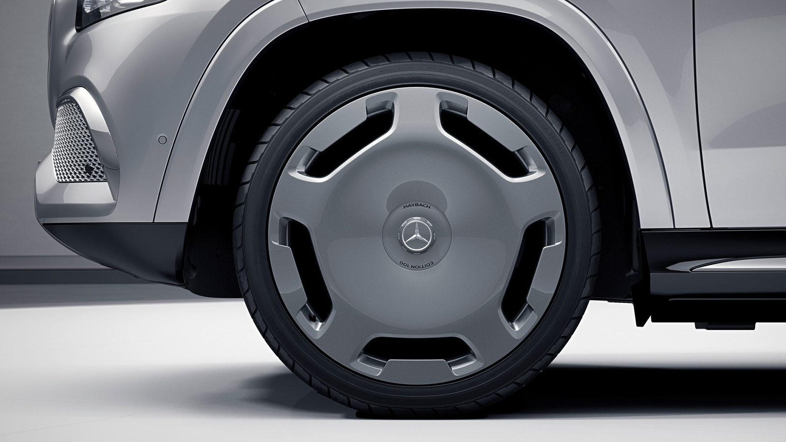 Celebrate 100 Years Of Maybach In The 2021 Mercedes-Maybach S-Class ...