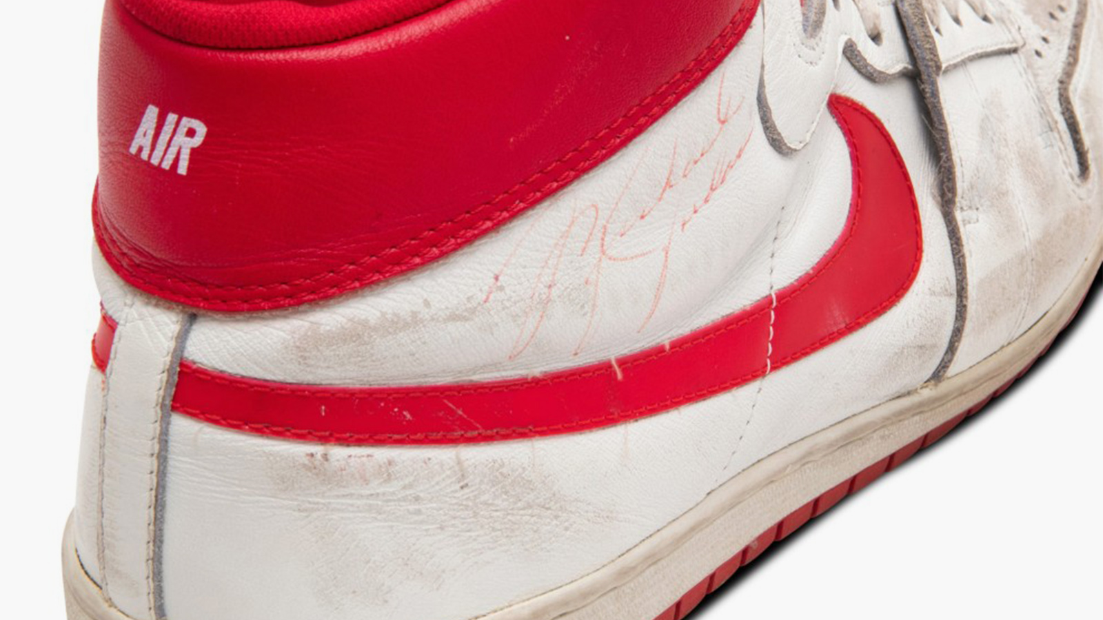Michael Jordan’s First-Ever Nike Rookie Sneakers Go Up For Auction ...