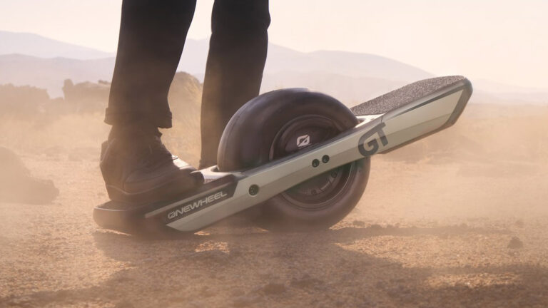 New 20MPH Onewheel GT Is The Coolest Way To Travel With One Wheel - IMBOLDN
