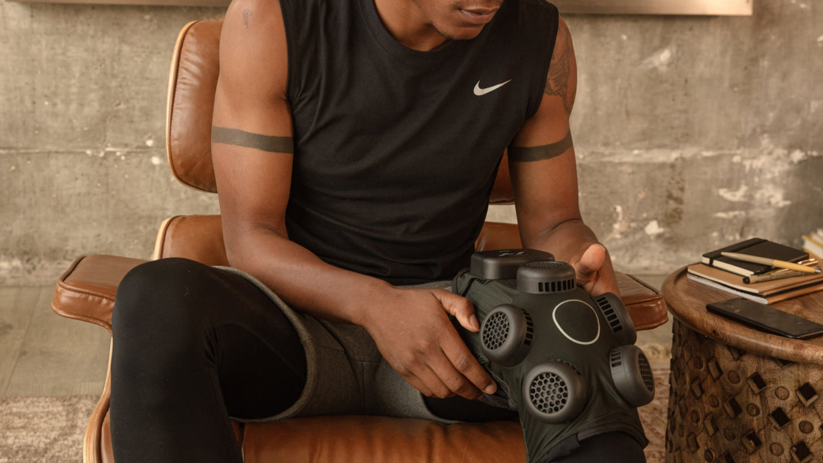 Offering Contrast Therapy For The Knees: Hyperice X - IMBOLDN