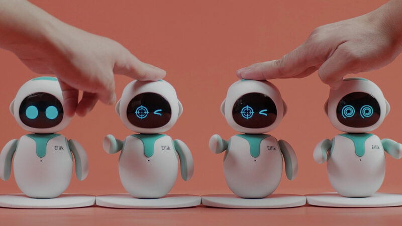 Meet Eilik, A Tiny Interactive Desktop Robot - IMBOLDN