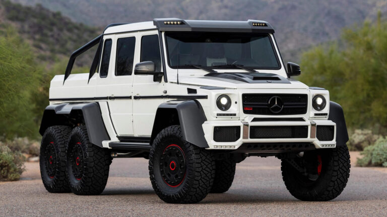 This Mercedes G63 AMG 6x6 Brabus Is a Million-Dollar Monster - IMBOLDN