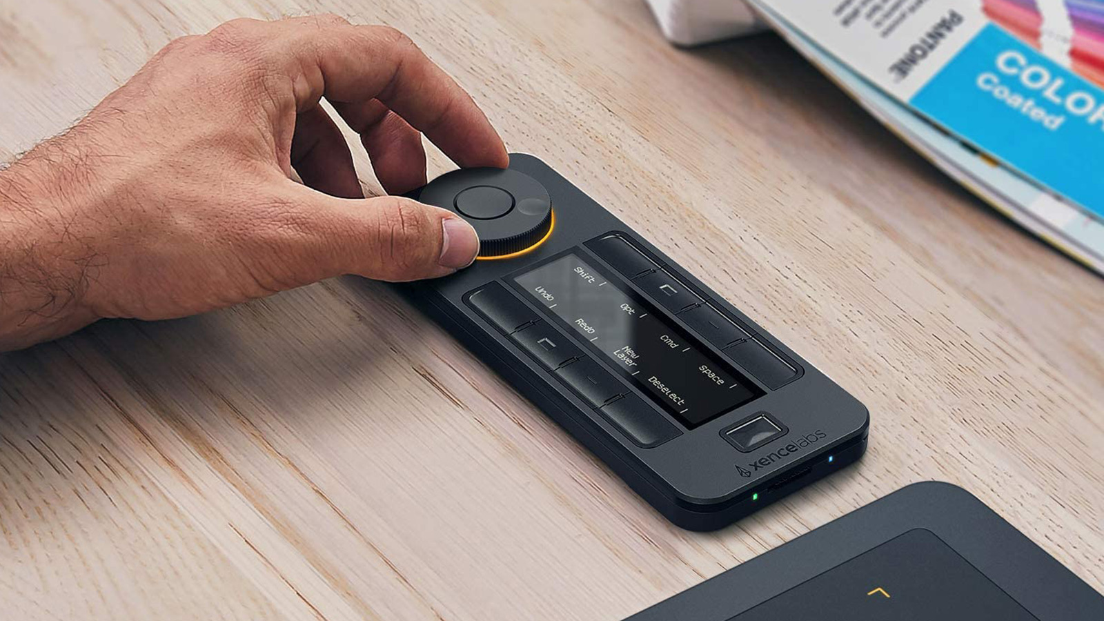 Xencelabs Quick Keys Is A One-Handed Shortcut Keyboard - IMBOLDN