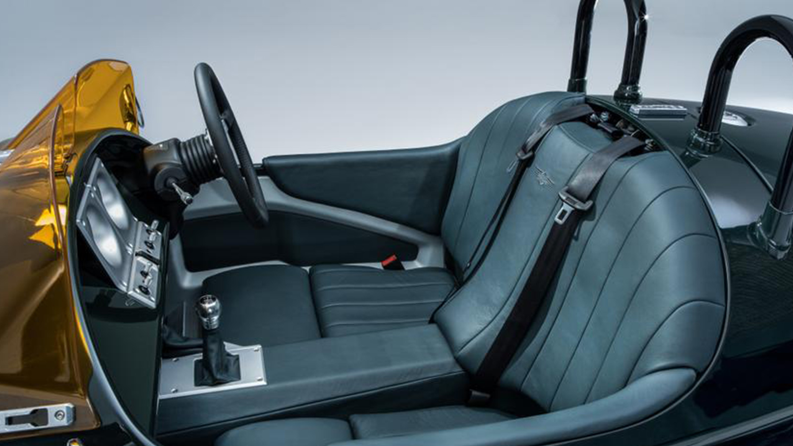 Morgan Super 3 Brings Back The Classic Three-Wheeler Look With A Modern ...