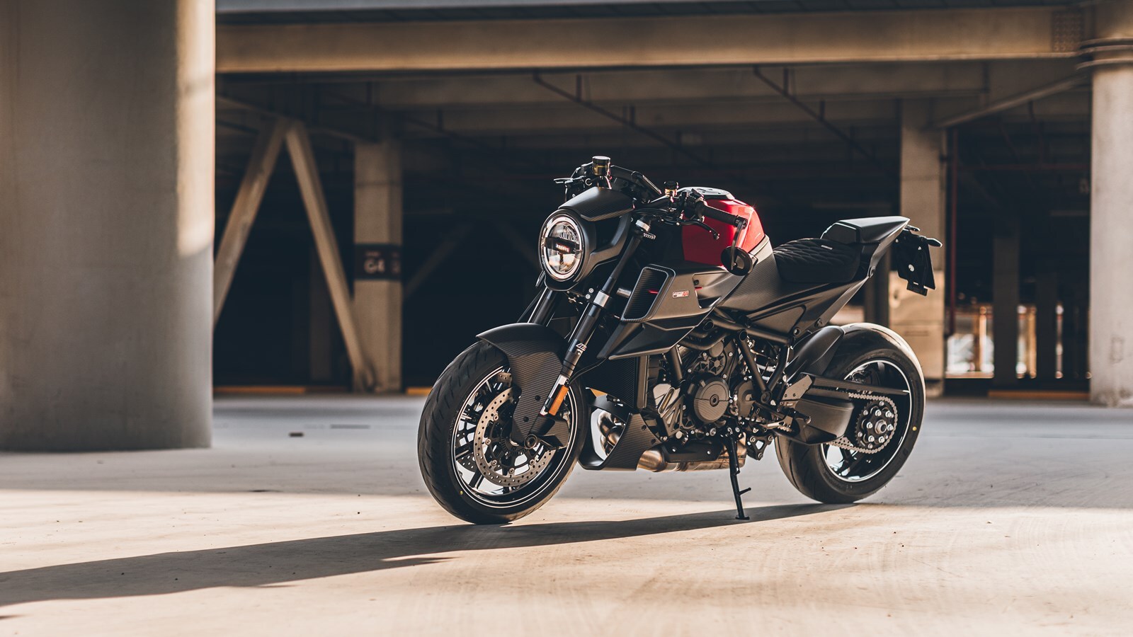 New KTM Brabus 1300 R Is A Carbon Fiber Superbike Tuned By Brabus - IMBOLDN