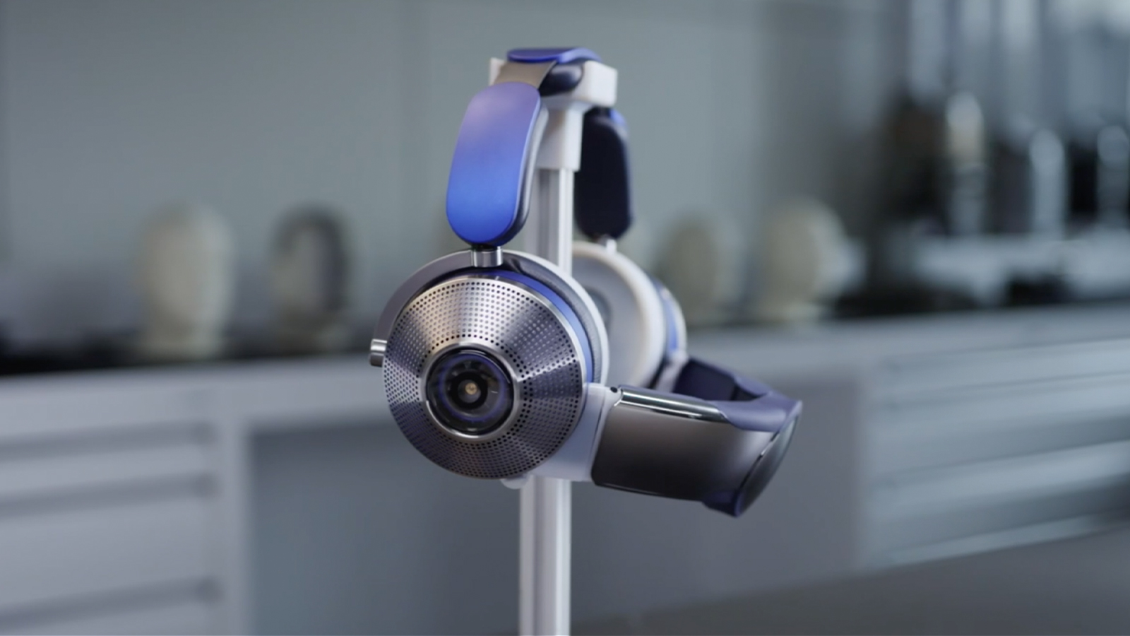 Introducing Dyson’s First Wearable Product: The Zone - IMBOLDN