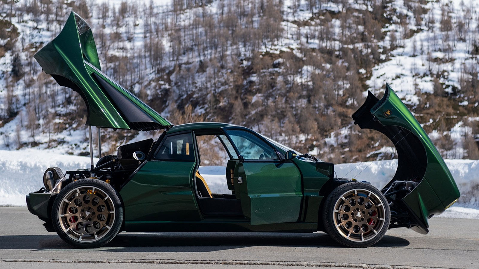 Kimera Automobili Delivers Chassis 001 Of The Carbon Fiber EVO37 - IMBOLDN