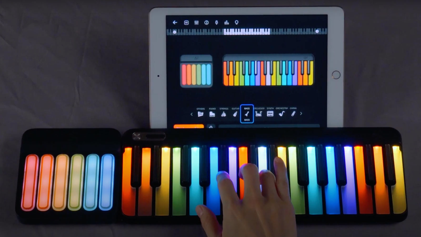 PopuPiano Is A Smart, Portable Piano - IMBOLDN