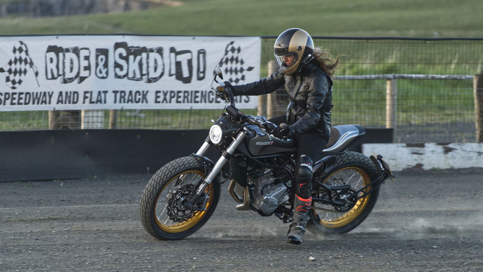 CCM Classic Tracker Is Built For Any Given Sunday, And Monday Morning ...