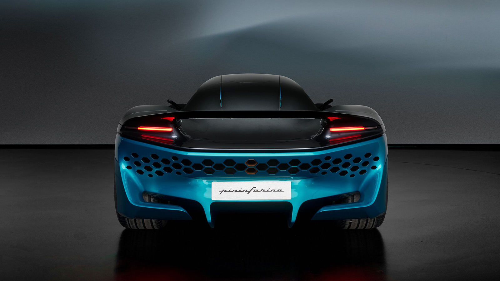 Viritech Apricale, The 1,000-HP Hydrogen-Powered Supercar, Debuts At ...