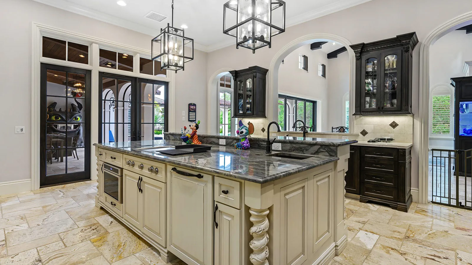 Own Your Very Own 'Star Wars' And Disney-Themed Mansion In The Walt ...