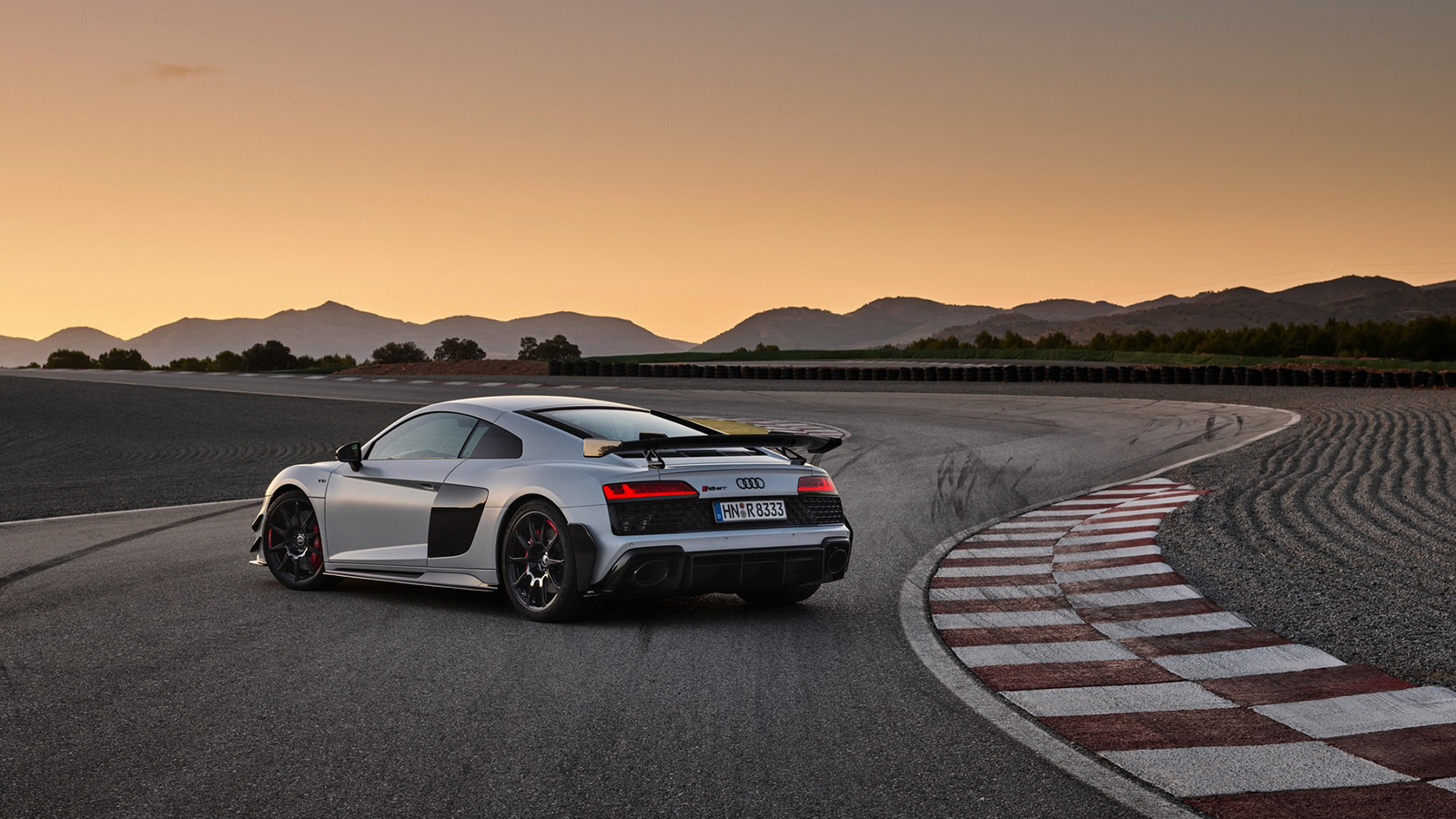 2023 Audi R8 Coupe GT RWD Is A 612-HP, Limited-Edition Farewell To Its V10 - IMBOLDN