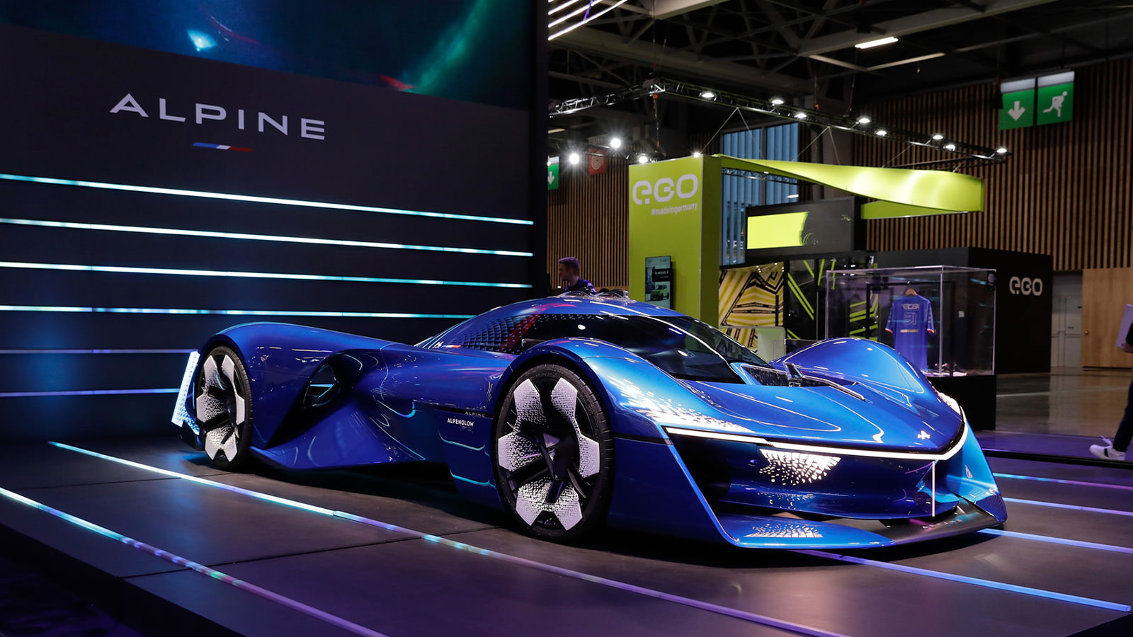 Alpine Alpenglow Concept Is A Hydro-Hypercar - IMBOLDN