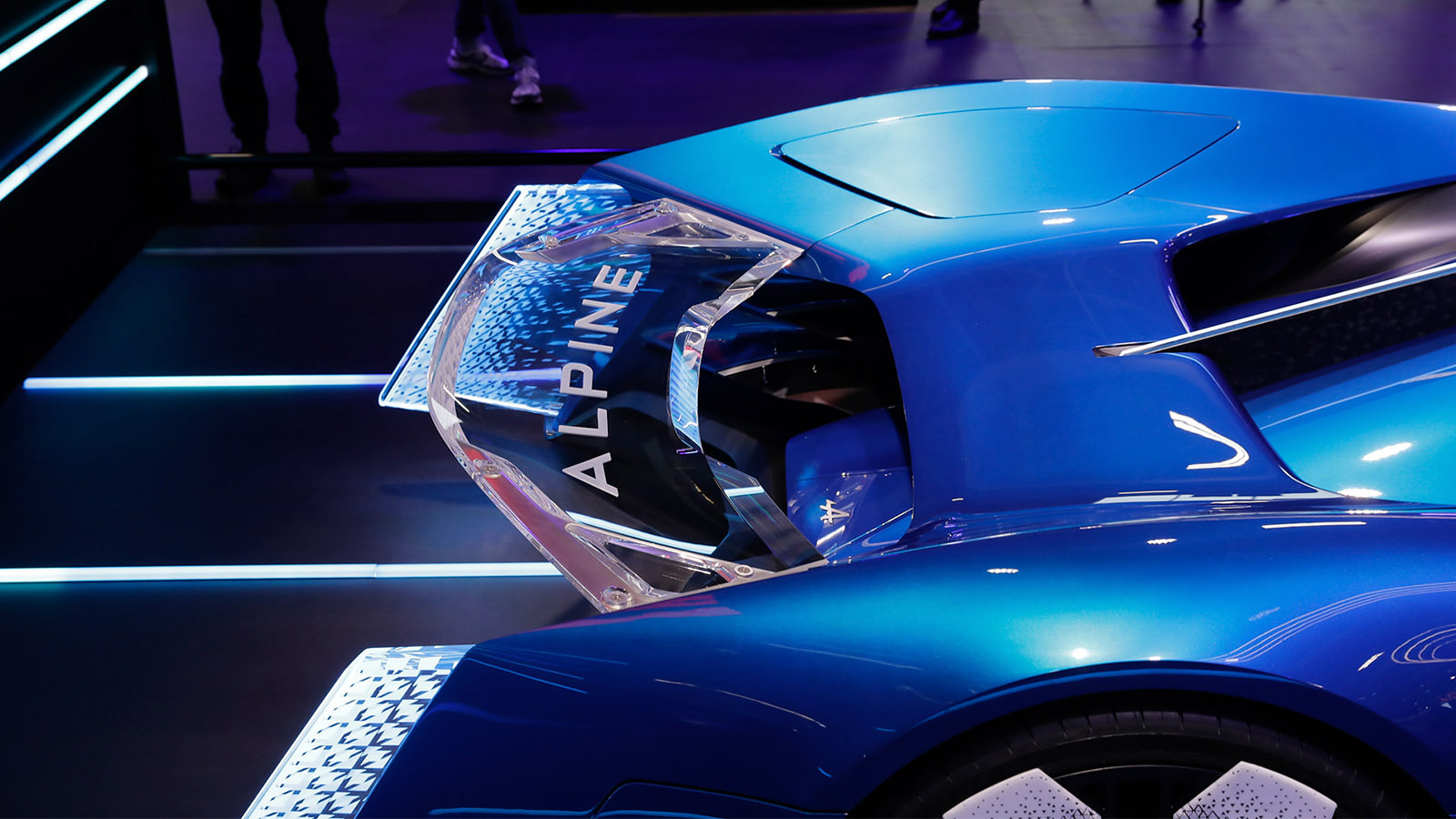Alpine Alpenglow Concept Is A Hydro-Hypercar - IMBOLDN