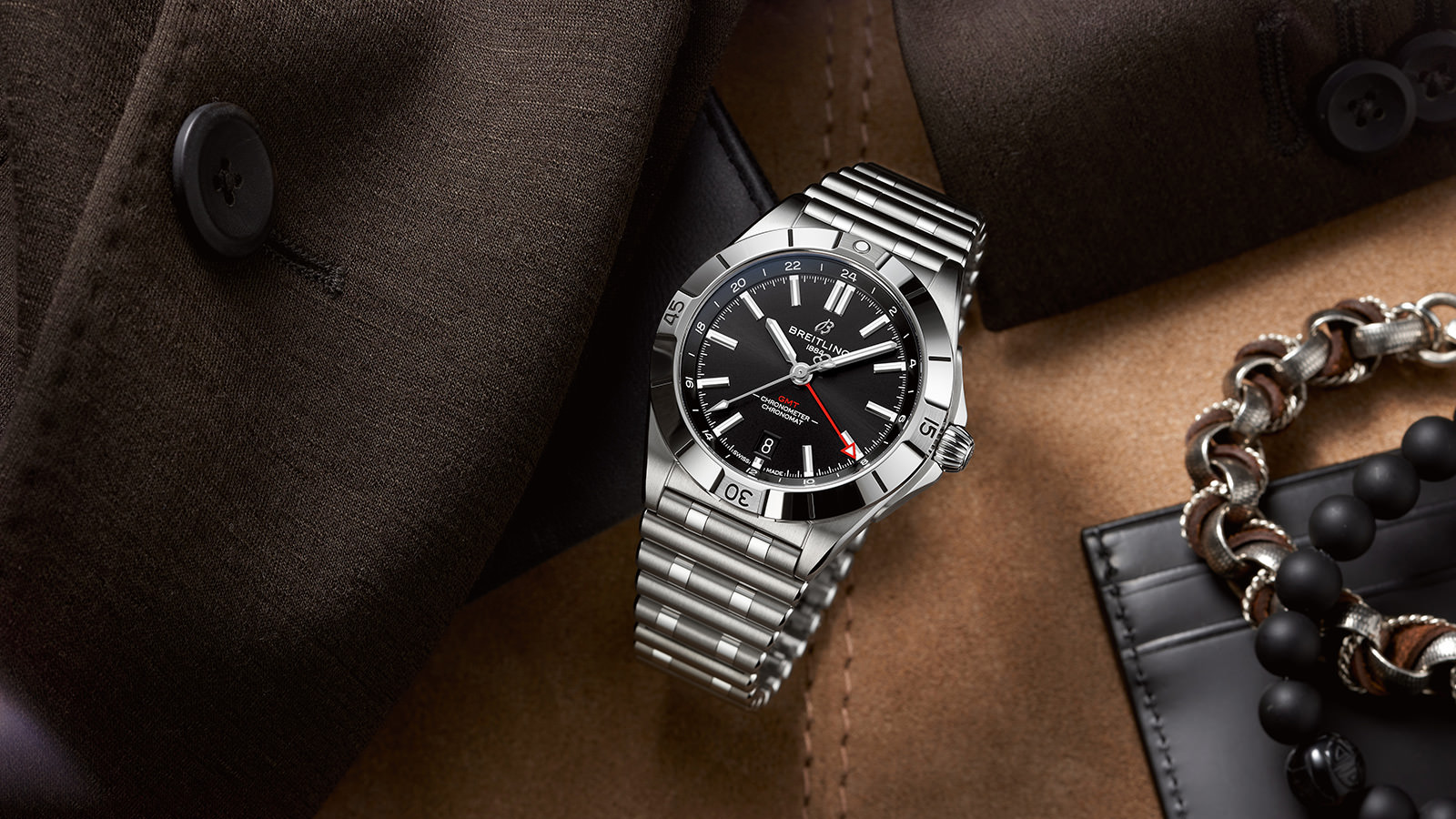 Breitling Drops Its New Chronomat Automatic GMT 40 - IMBOLDN