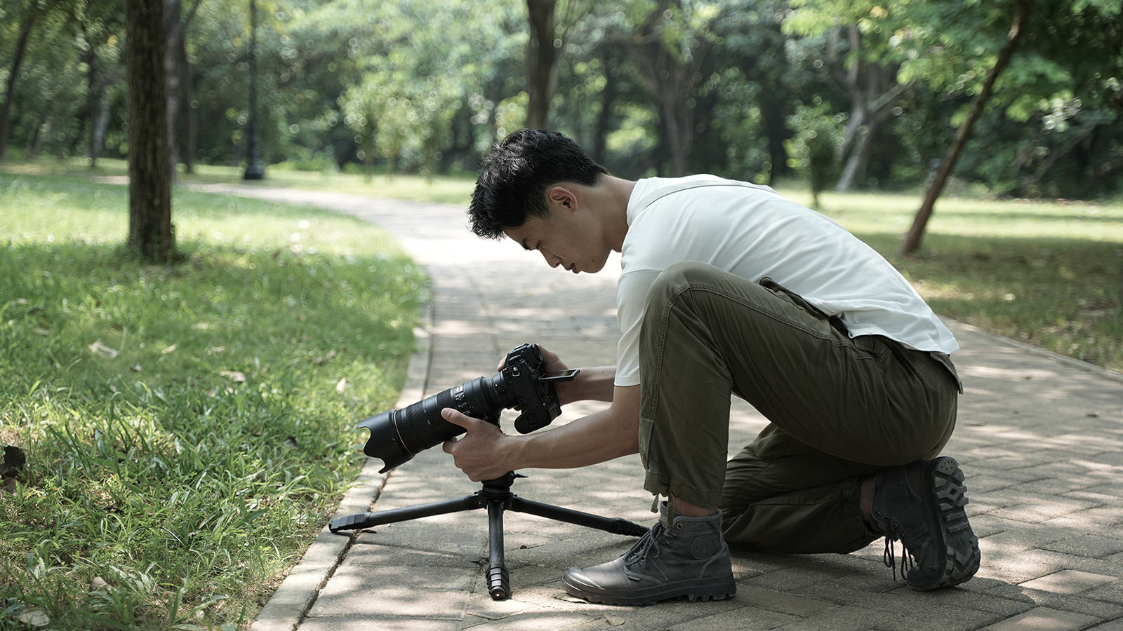 HEIPI Is A Compact 3-In-1 Travel Tripod - IMBOLDN