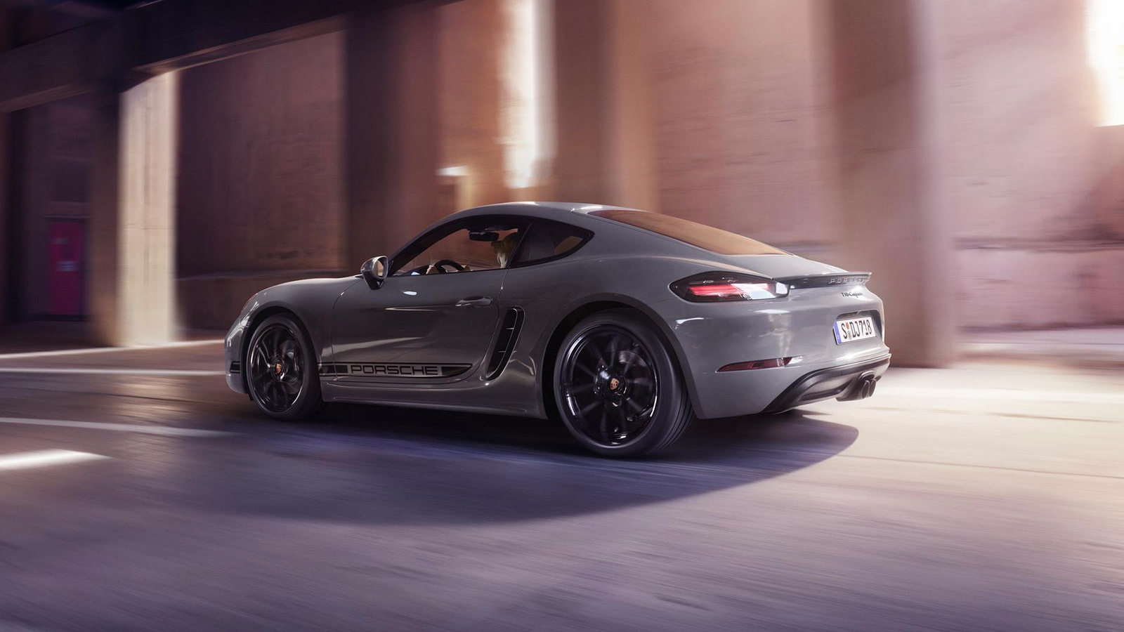 Porsche Style Edition Adds Ruby Star Neo To The 2024 Boxster And Cayman ...