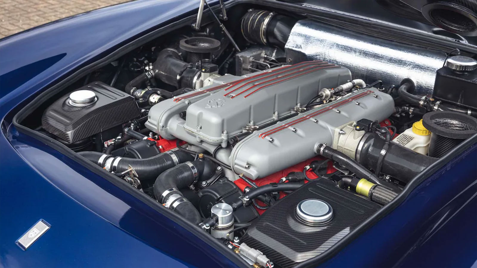 RML Ferrari 250 SWB Is 60s On Top And 90s Maranello Underneath - IMBOLDN