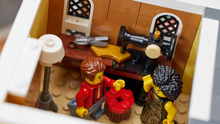 Introducing The Latest Addition To The LEGO Modular Building Collection ...