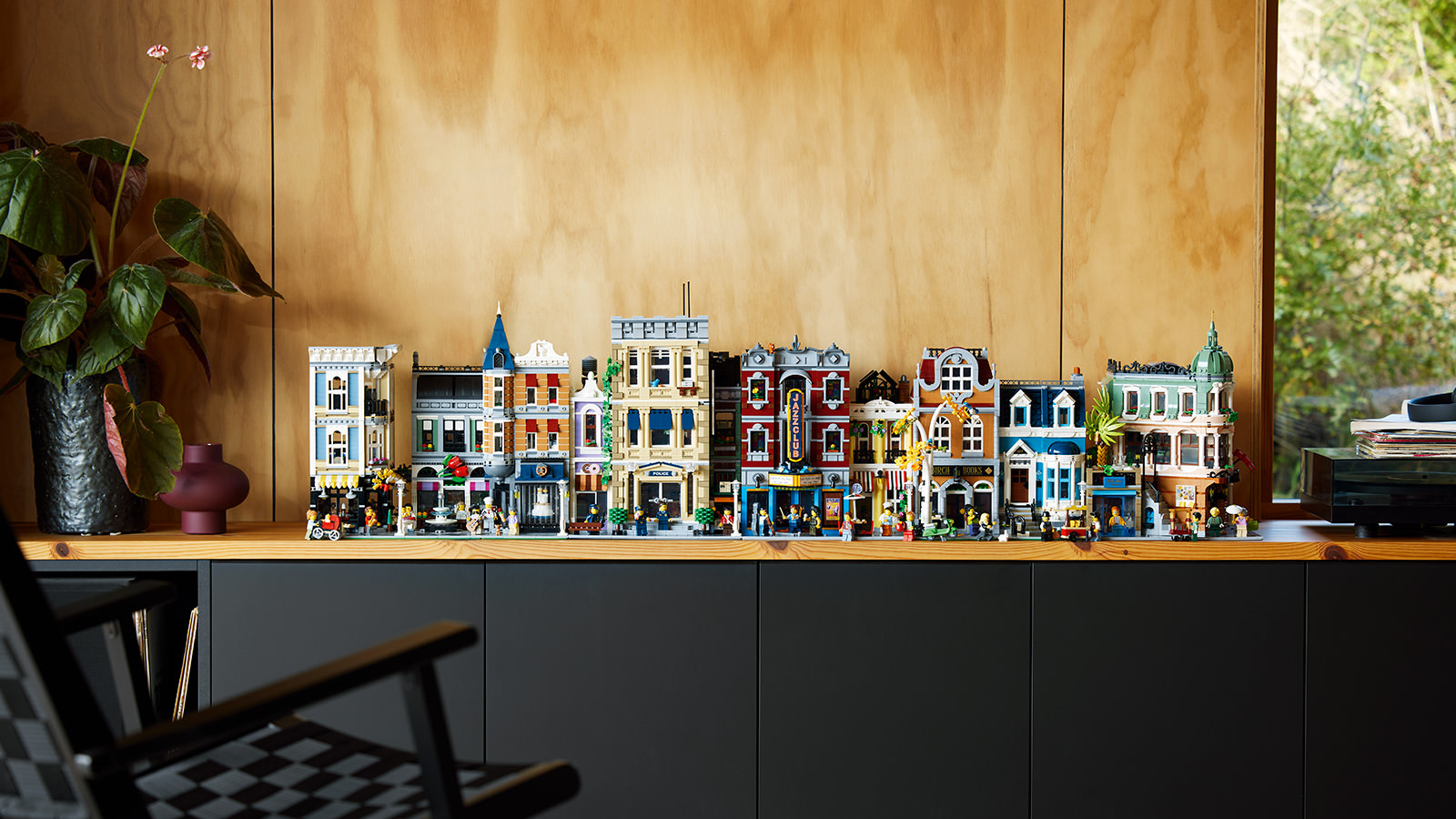 Introducing The Latest Addition To The LEGO Modular Building Collection ...