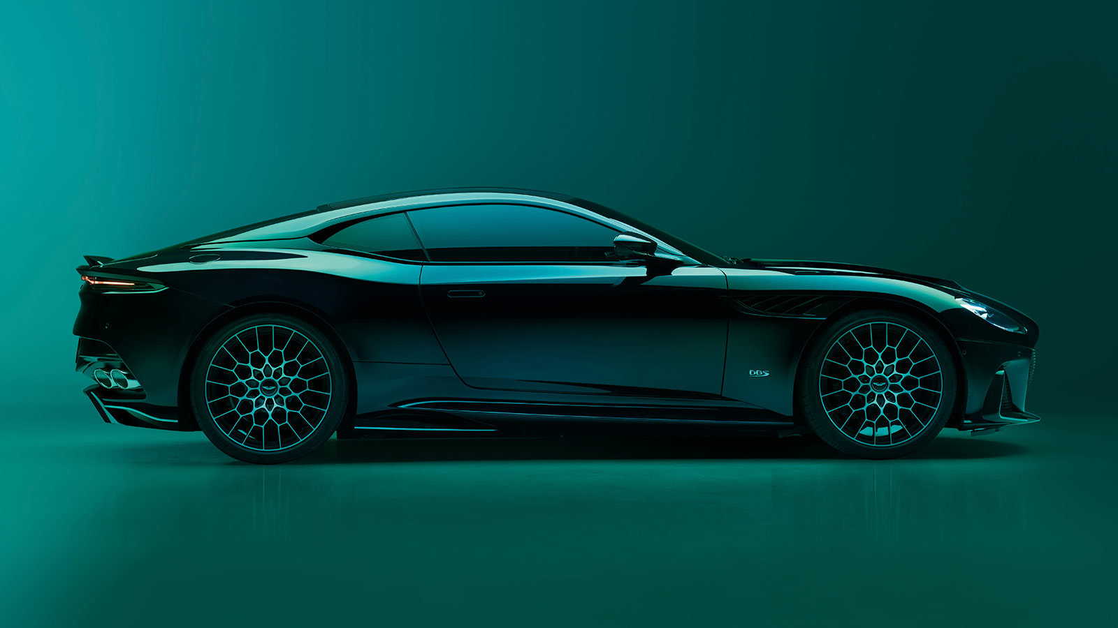 Aston Martin DBS 770 Ultimate Says Goodbye With A Ferocious 760 HP V12 ...