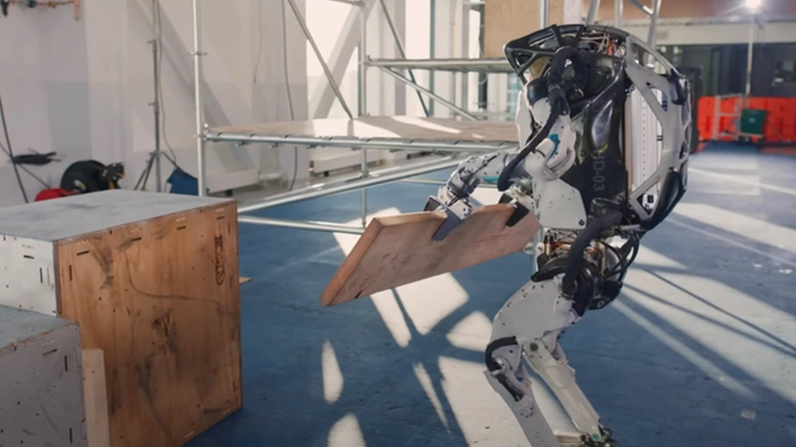 Boston Dynamics’ Altas Shows Off Impressive Skills - IMBOLDN Boston Dynamics’ Altas Shows Off Impressive Skills - IMBOLDN