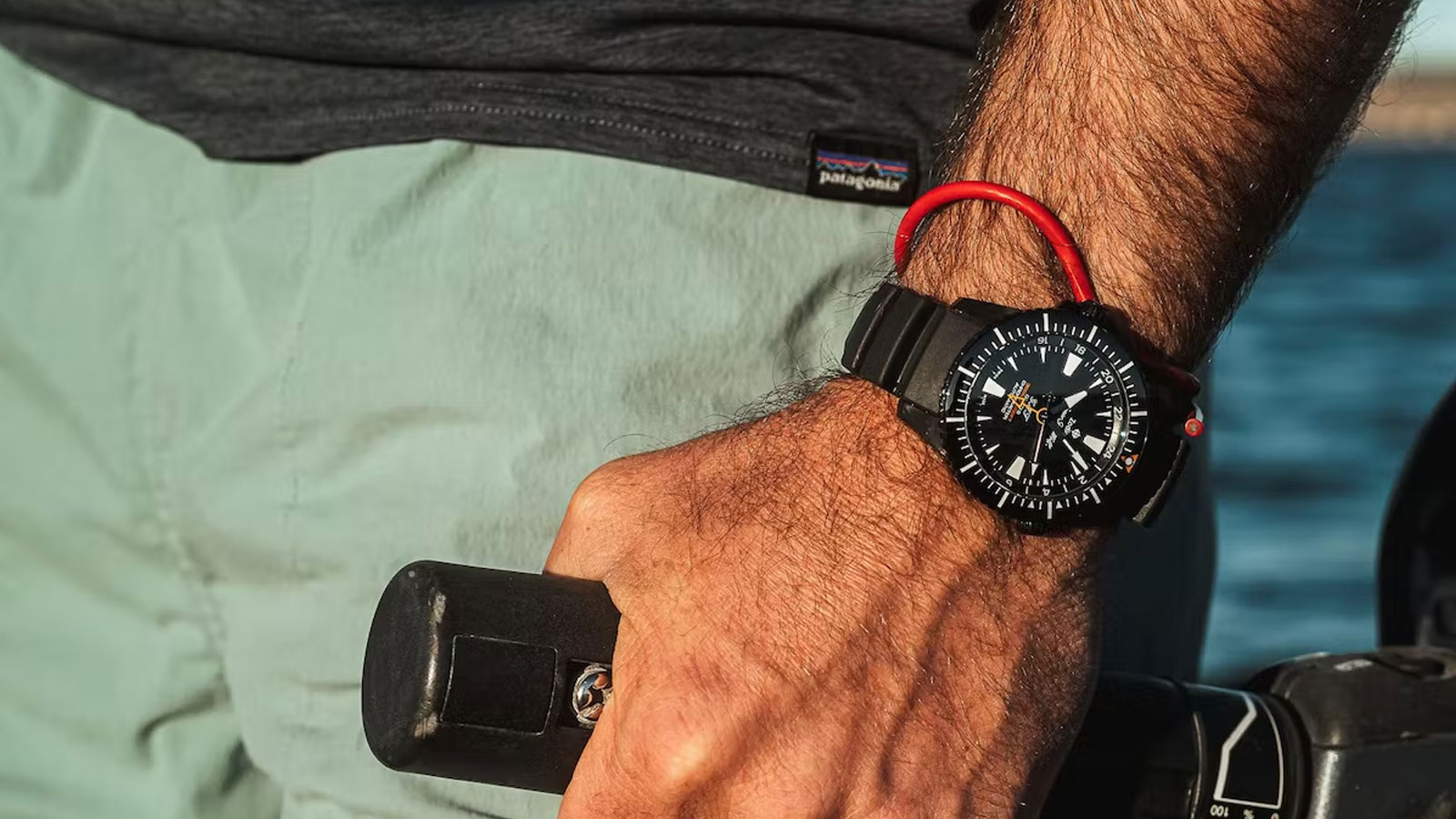 Zodiac’s Super Sea Wolf GMT Is Built For Depth Junkies And Jet-Setters ...