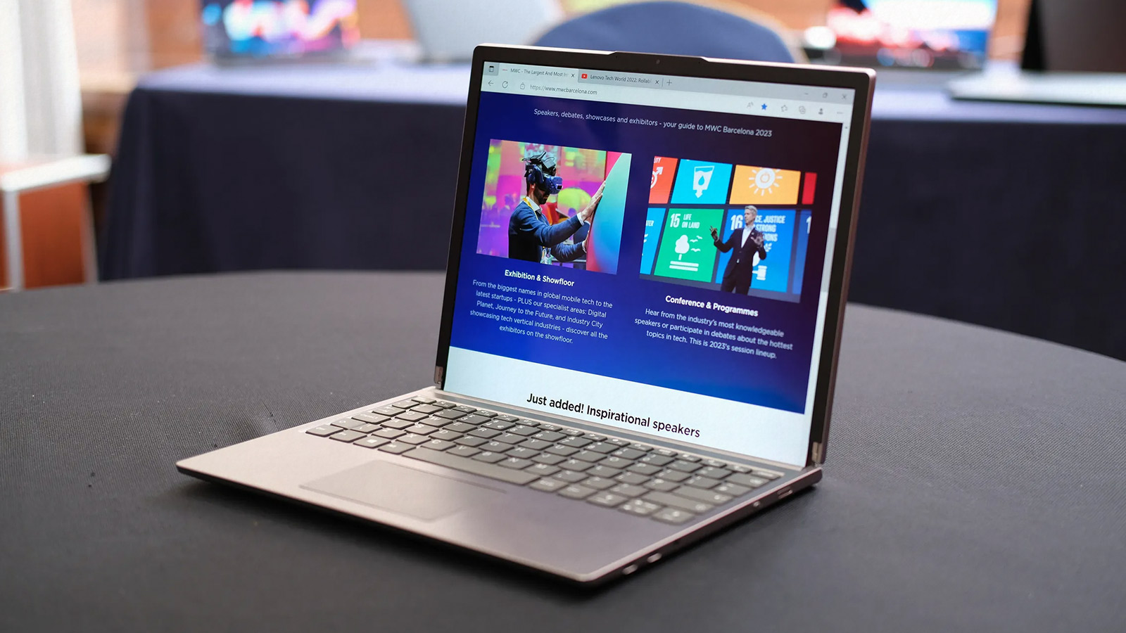 Lenovo's Rolling Laptop Concept Is A Look At The Future - IMBOLDN