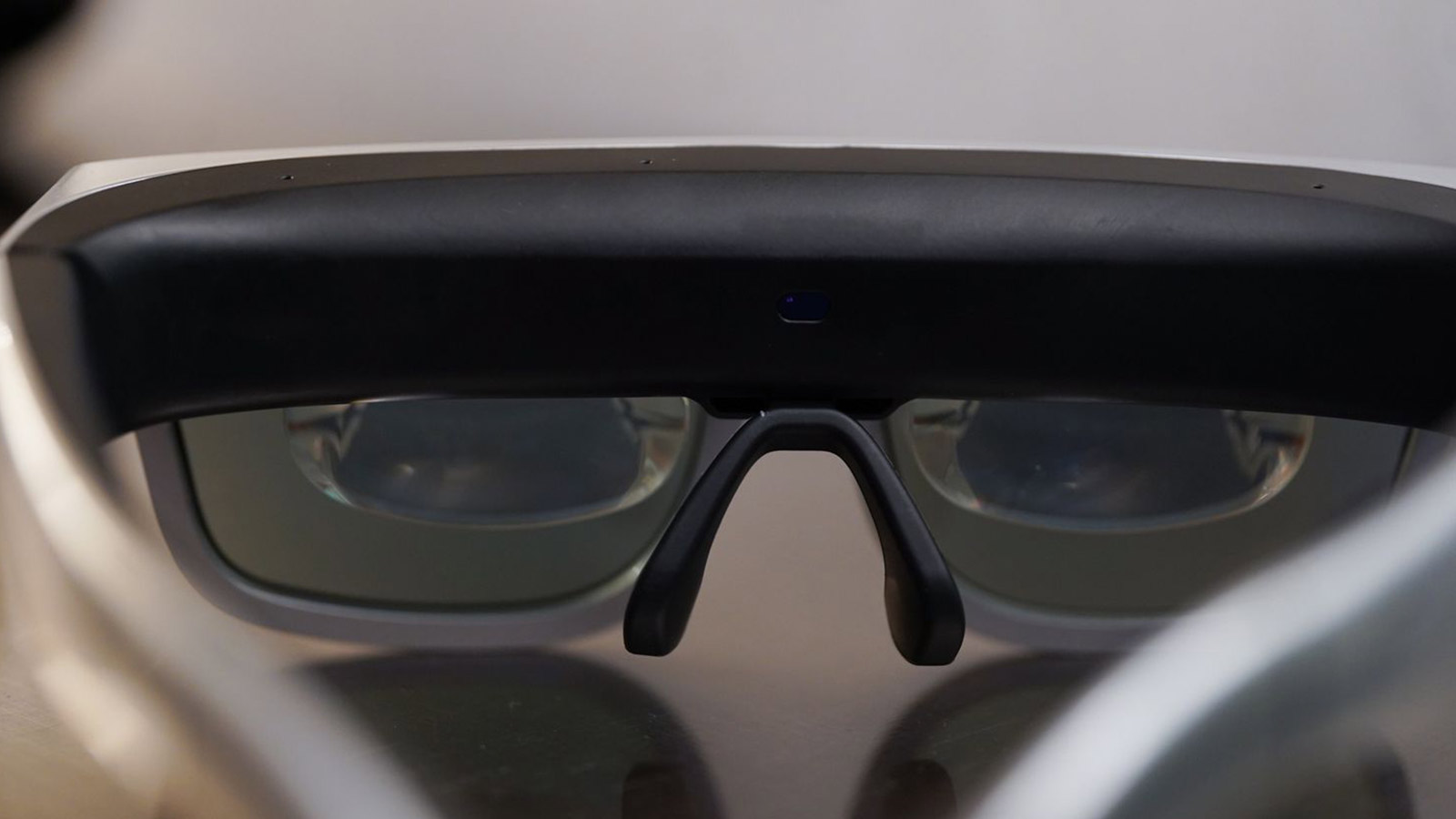 Xiaomi Showcases Its Wireless AR Smart Glass Explorer Edition Prototype ...
