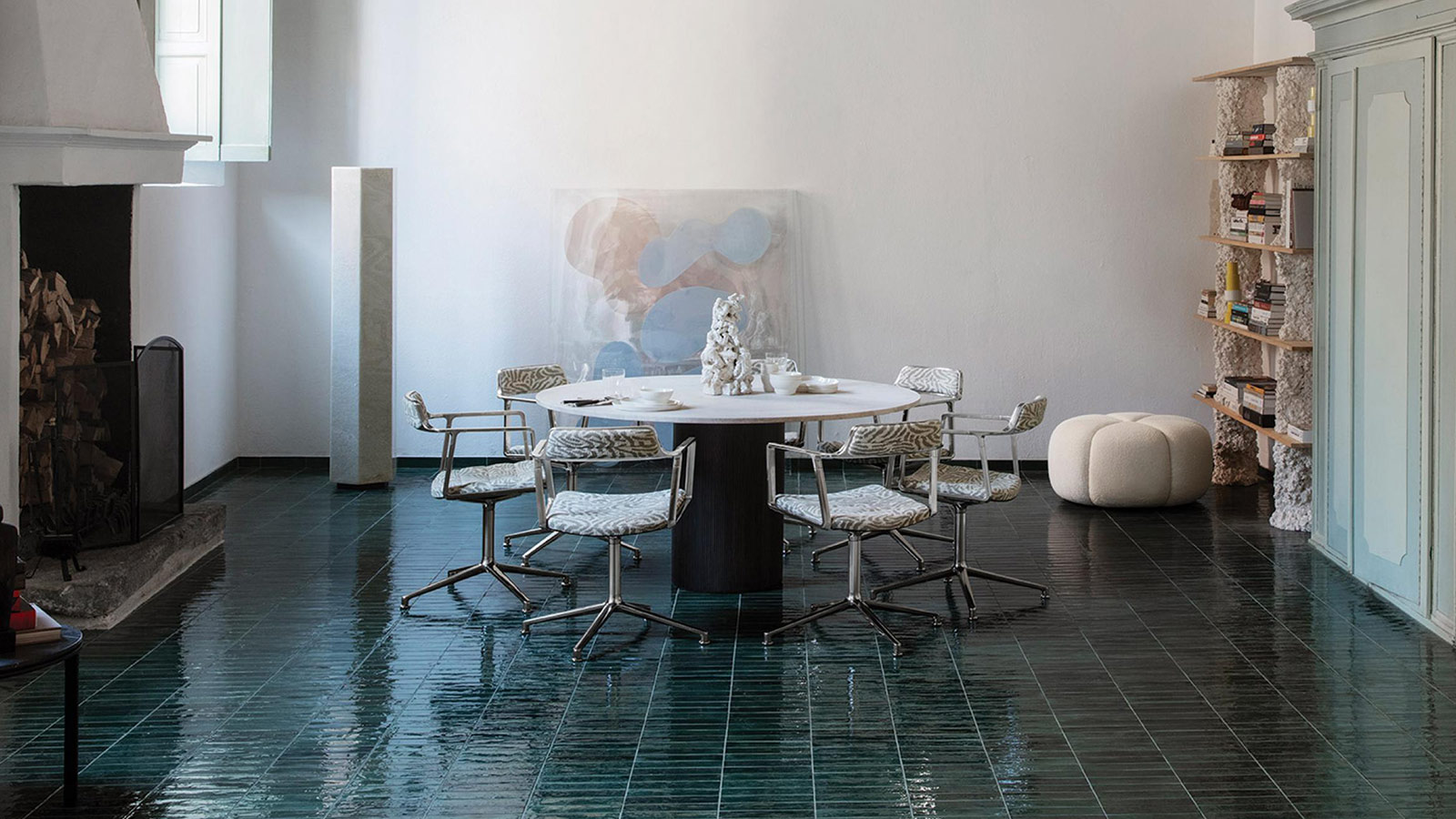 Vipp Unveils The New Swivel Chair Monti Edition - IMBOLDN