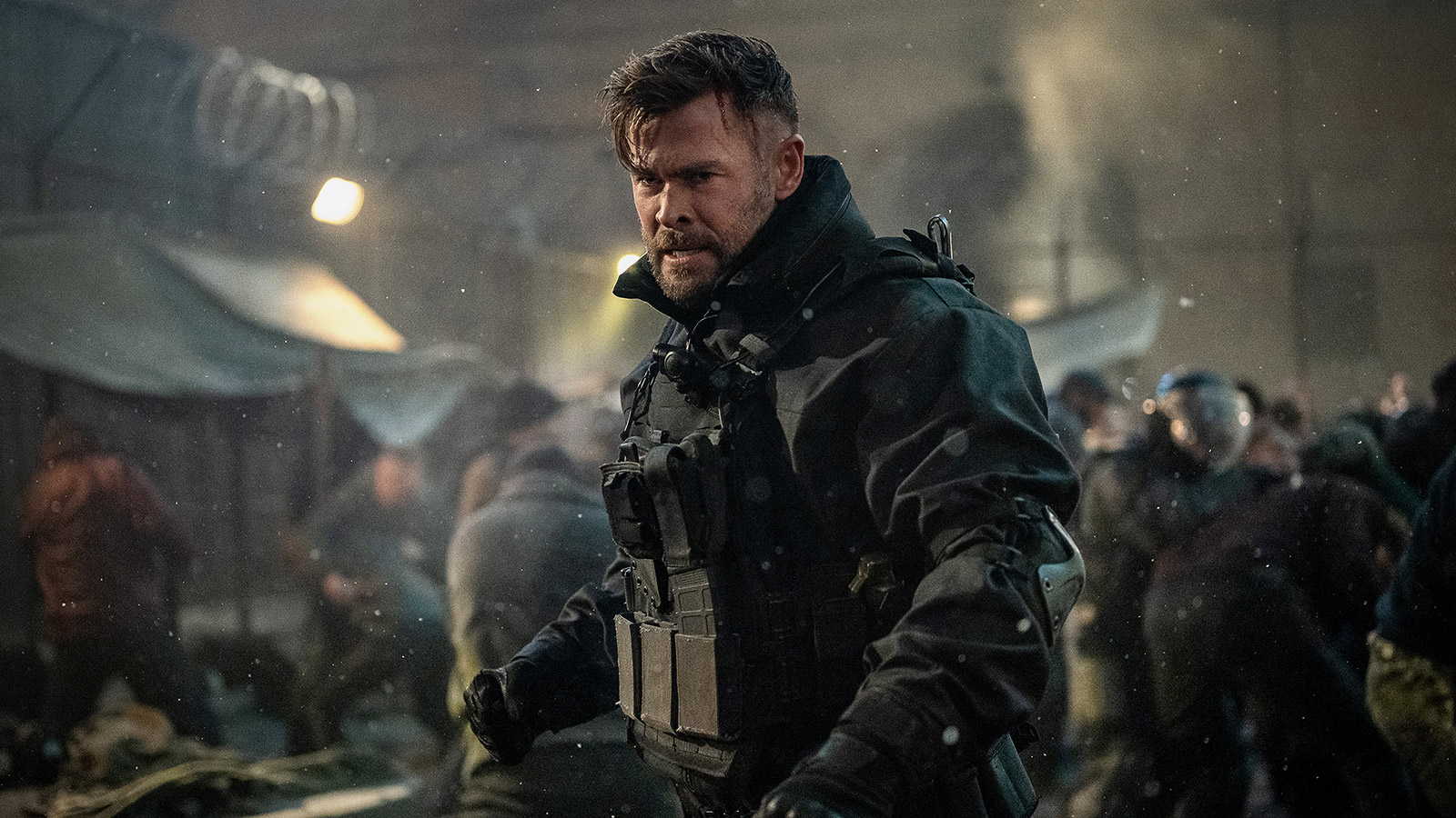 Chris Hemsworth Returns As Tyler Rake In Action-Packed Teaser For ...