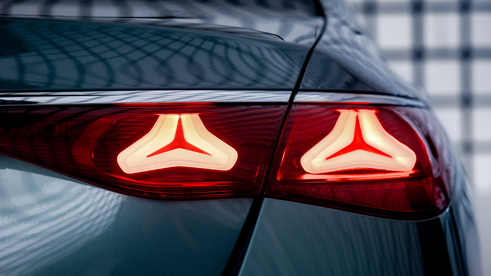 2024 Mercedes-Benz E-Class Keeps Its Identity And Gains A New Digital Dash - IMBOLDN