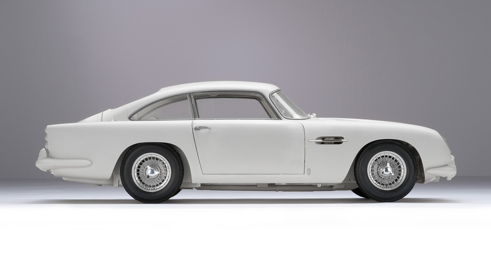 Amalgam Collection ASTON MARTIN DB5 VANTAGE | LIMITED EDITION - IMBOLDN