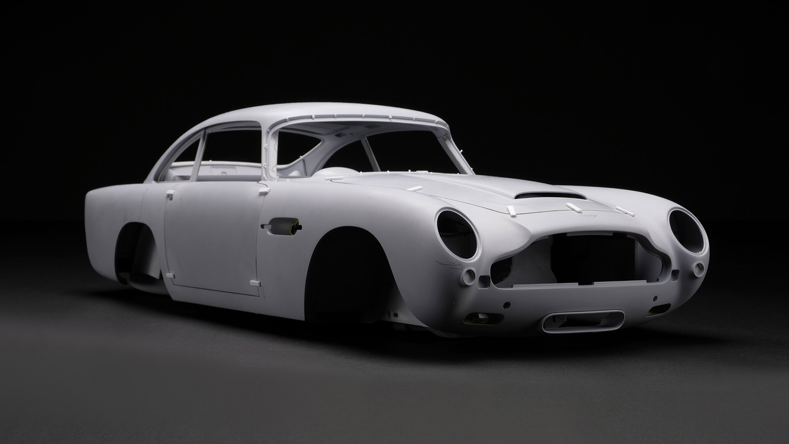 Amalgam Collection ASTON MARTIN DB5 VANTAGE | LIMITED EDITION - IMBOLDN