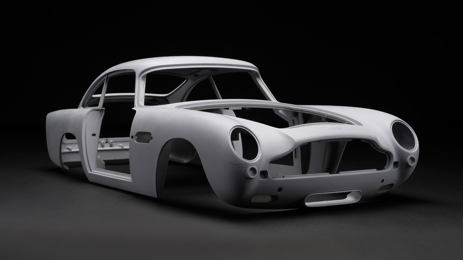Amalgam Collection ASTON MARTIN DB5 VANTAGE | LIMITED EDITION - IMBOLDN